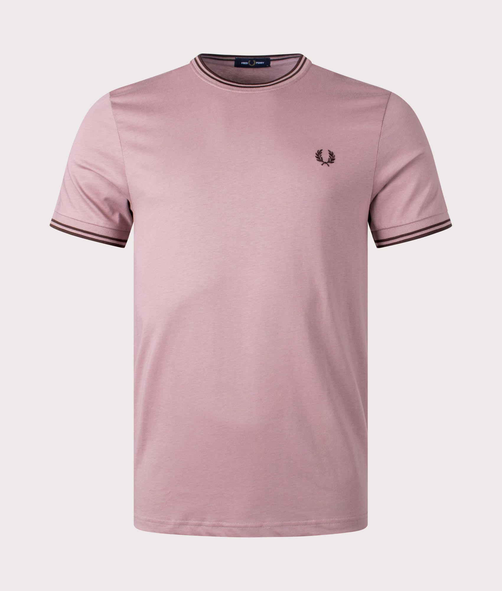 Twin Tipped T-Shirt In S52 Dark Pink | Fred Perry | EQVVS